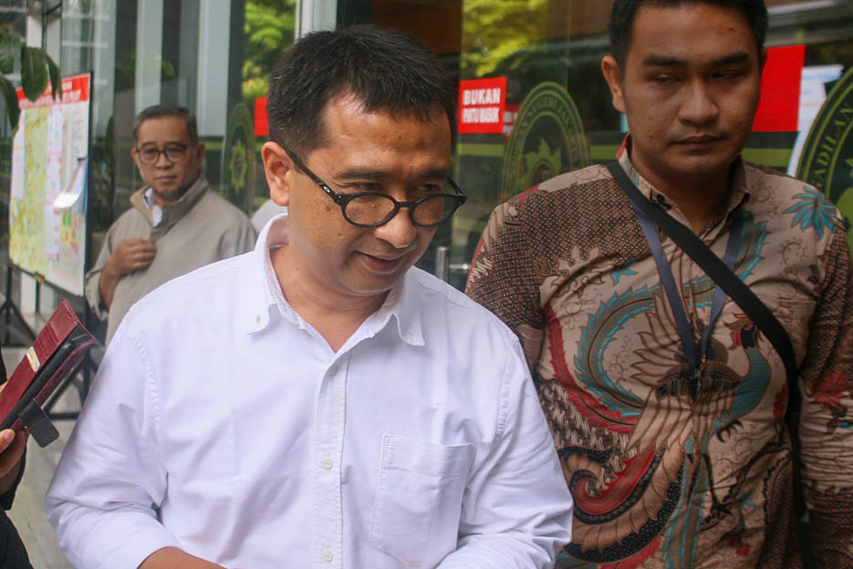 Hukuman Ringan Terdakwa Korupsi APD Lemahkan Semangat Antikorupsi ...