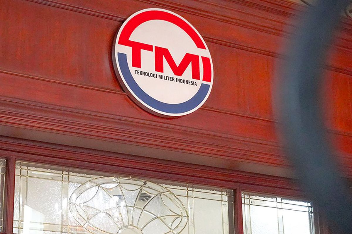 Siapa PT TMI yang Mengenalkan Mobil Listrik Nasional i2C | tempo.co