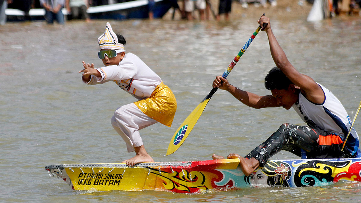 Cara Nonton Festival Pacu Jalur di Riau yang Dimulai Hari Ini | tempo.co