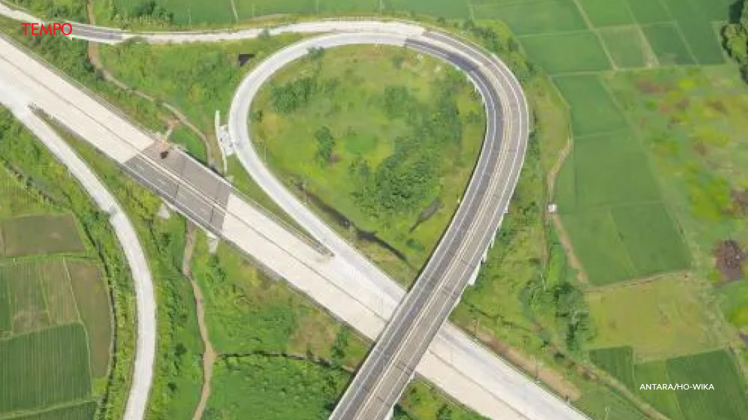 Pendek Proyek Jalan Tol Prabowo | tempo.co