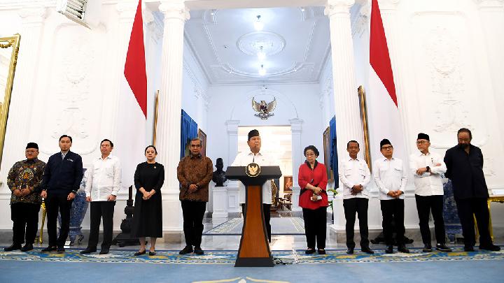 Suspended DPR Members - Cover Story - magz.tempo.co