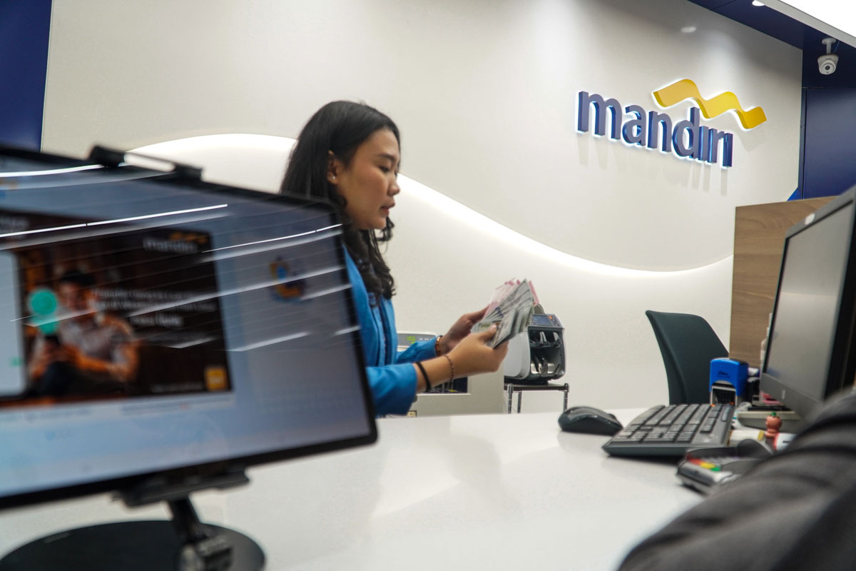 Setelah Bank Negara Menaikkan Suku Bunga Deposito Dolar | tempo.co