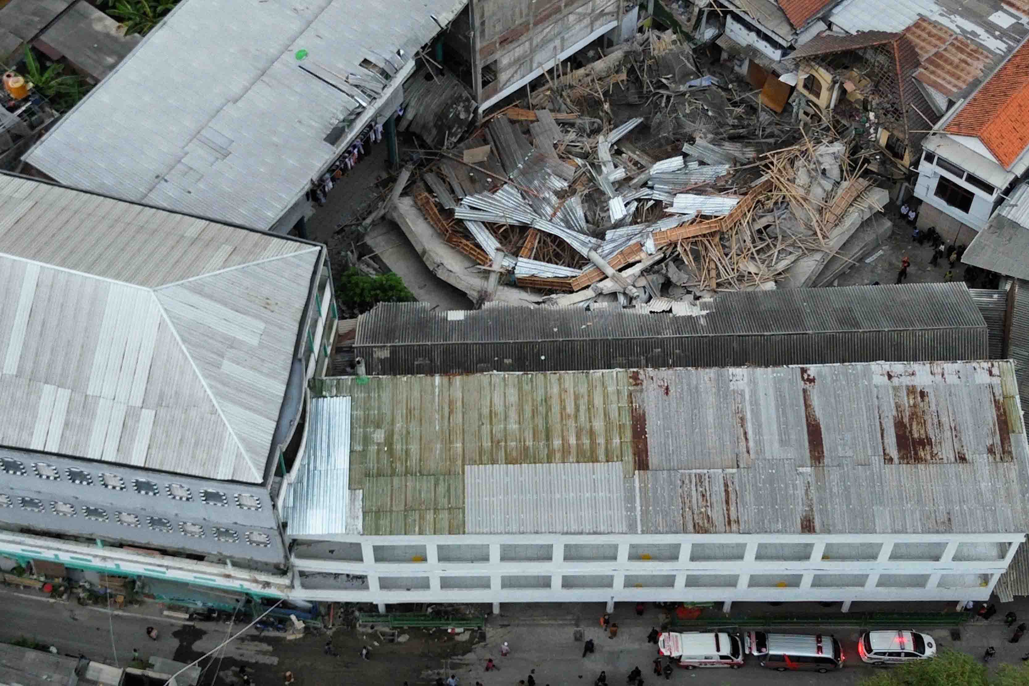 Bangunan tanpa IMB: Bom Waktu di Ribuan Pesantren | tempo.co