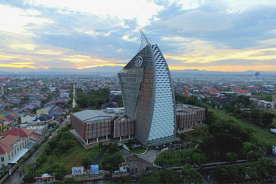 Jalan Terjal Menuntaskan Kasus Kekerasan Seksual di Kampus | tempo.co