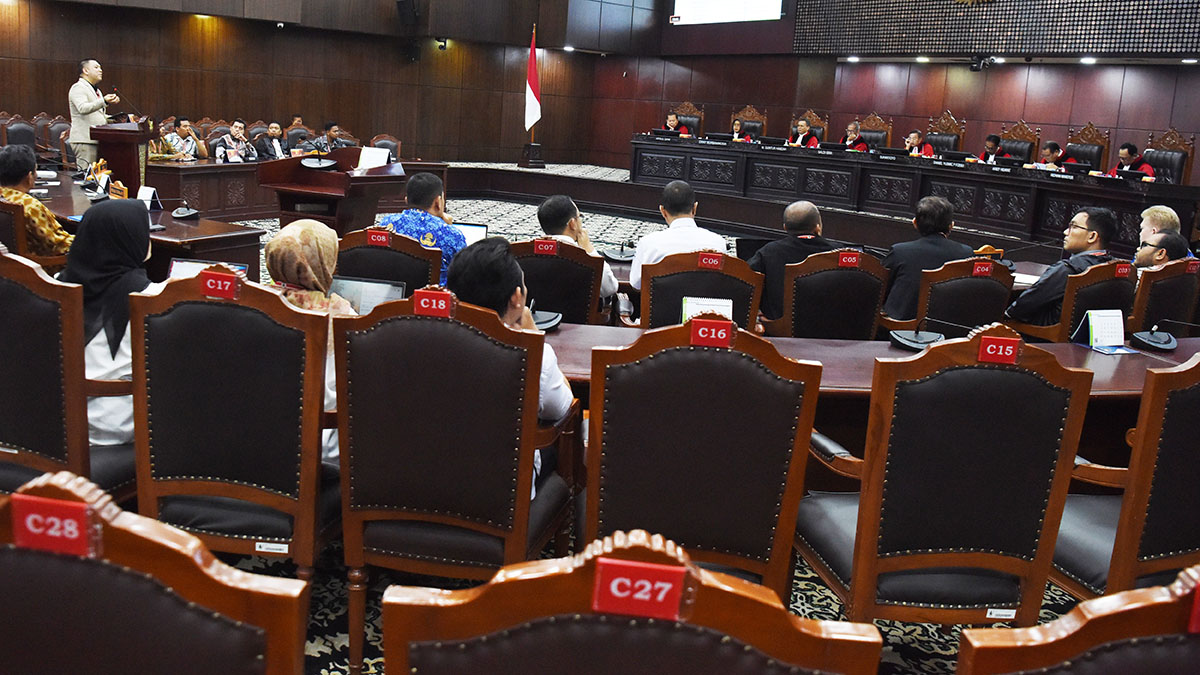 Press Law Judicial Review - Law - magz.tempo.co