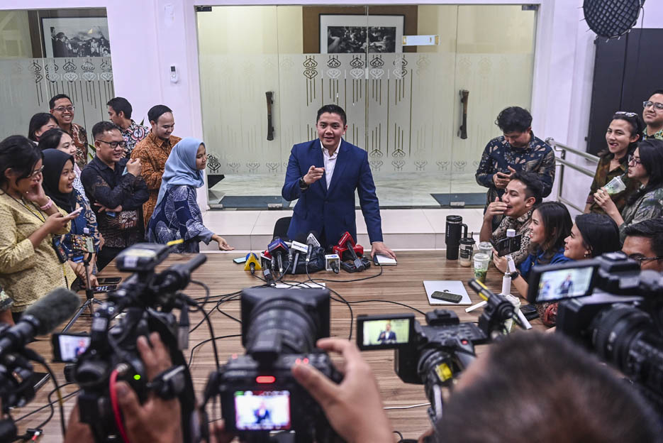 Apa Sebenarnya Tugas Teddy Indra Wijaya | tempo.co