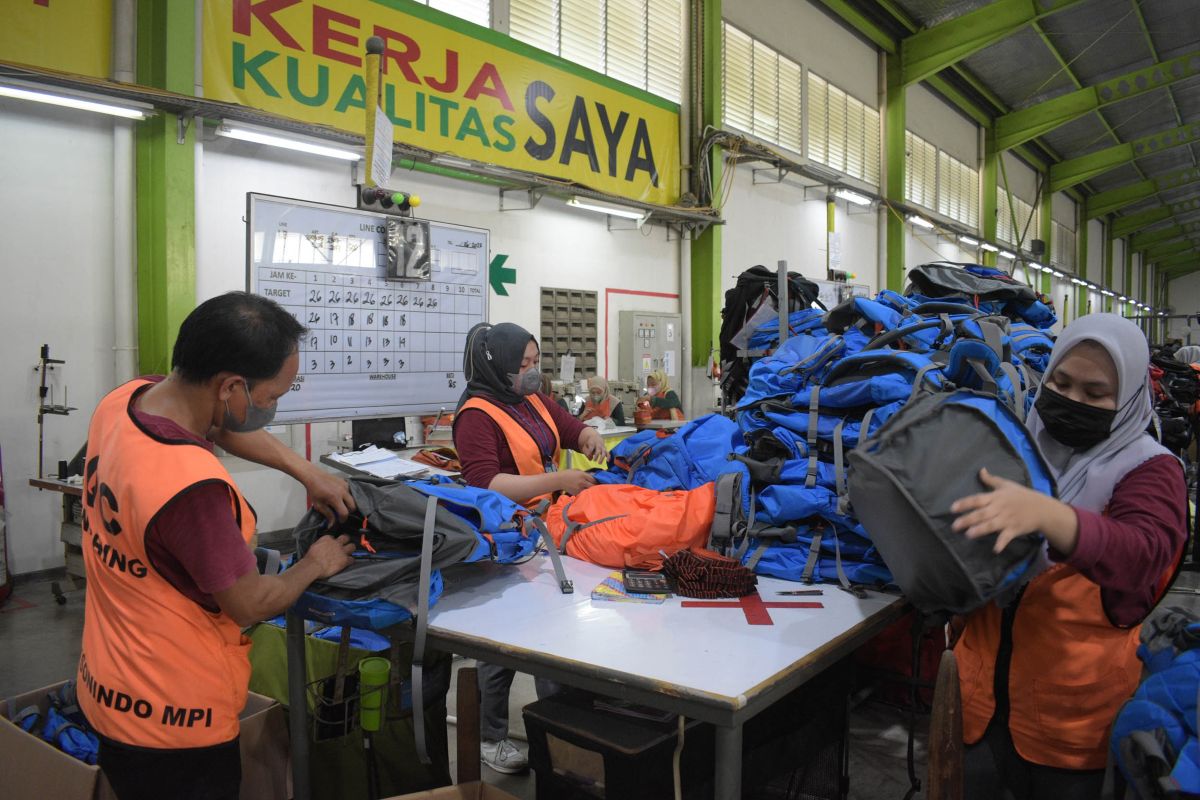 Mengapa Industri Manufaktur Belum Bisa Ekspansi | tempo.co